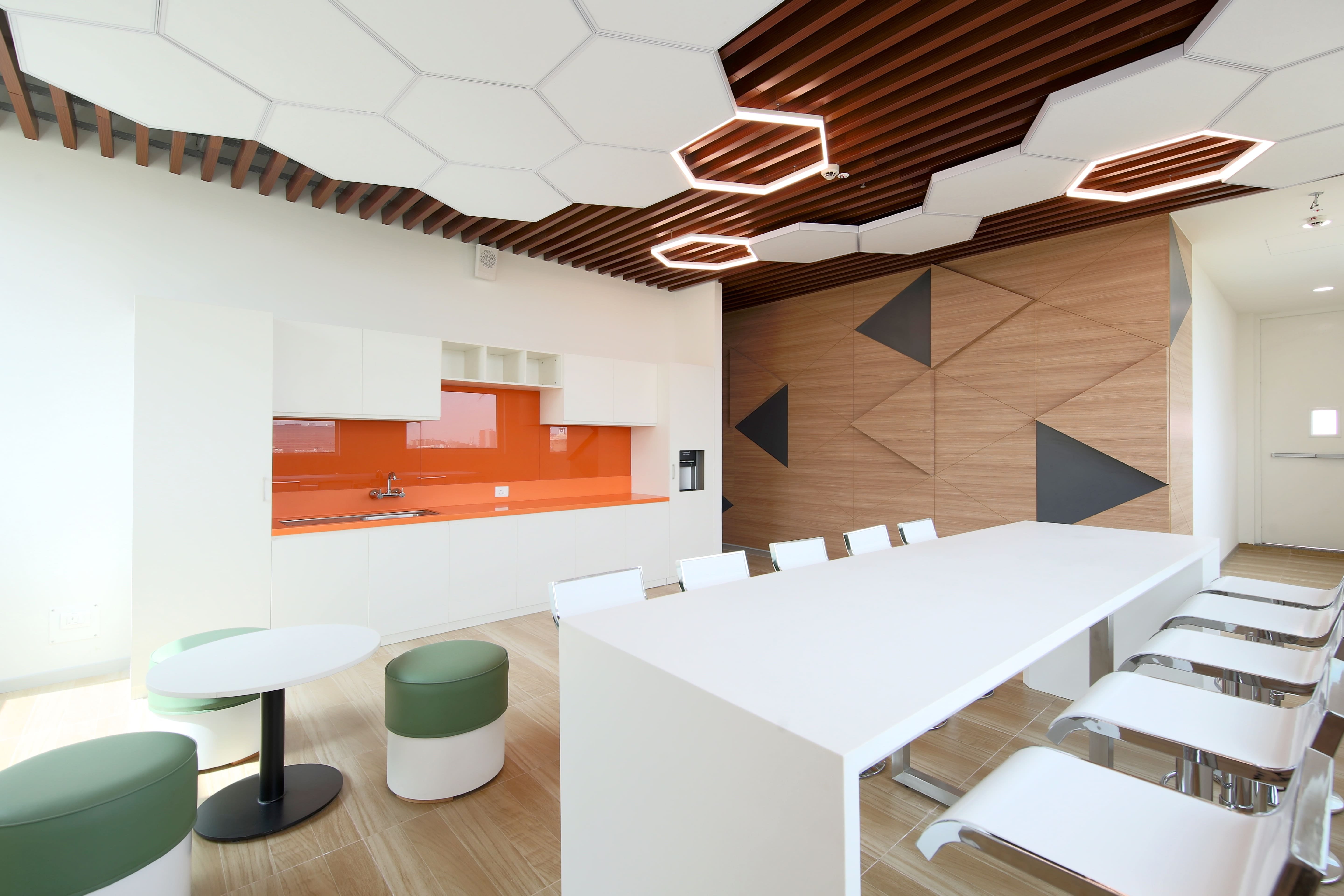 Techno Ceiling